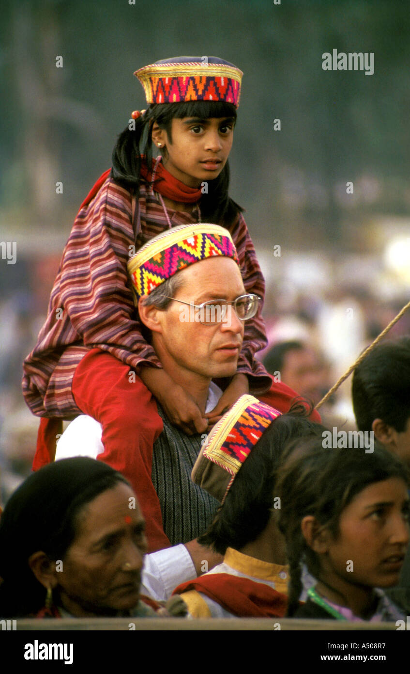 Kullu festival hi-res stock photography and images - Alamy