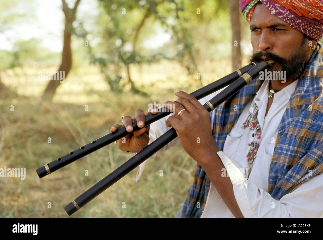 Algoza hi-res stock photography and images - Alamy