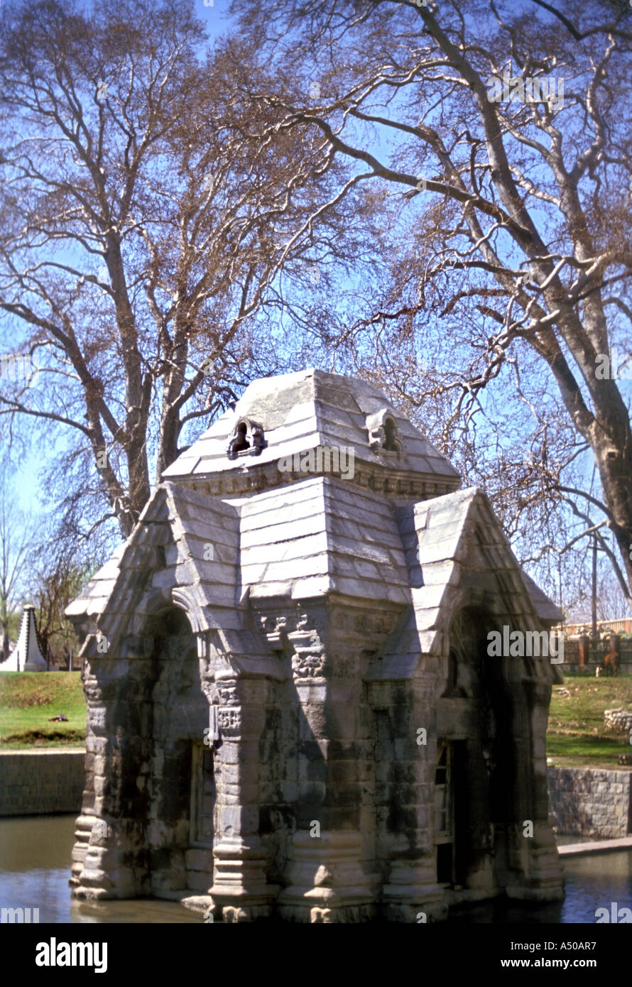 2000 year old Shiva temple at Pandrethan Stock Photo - Alamy