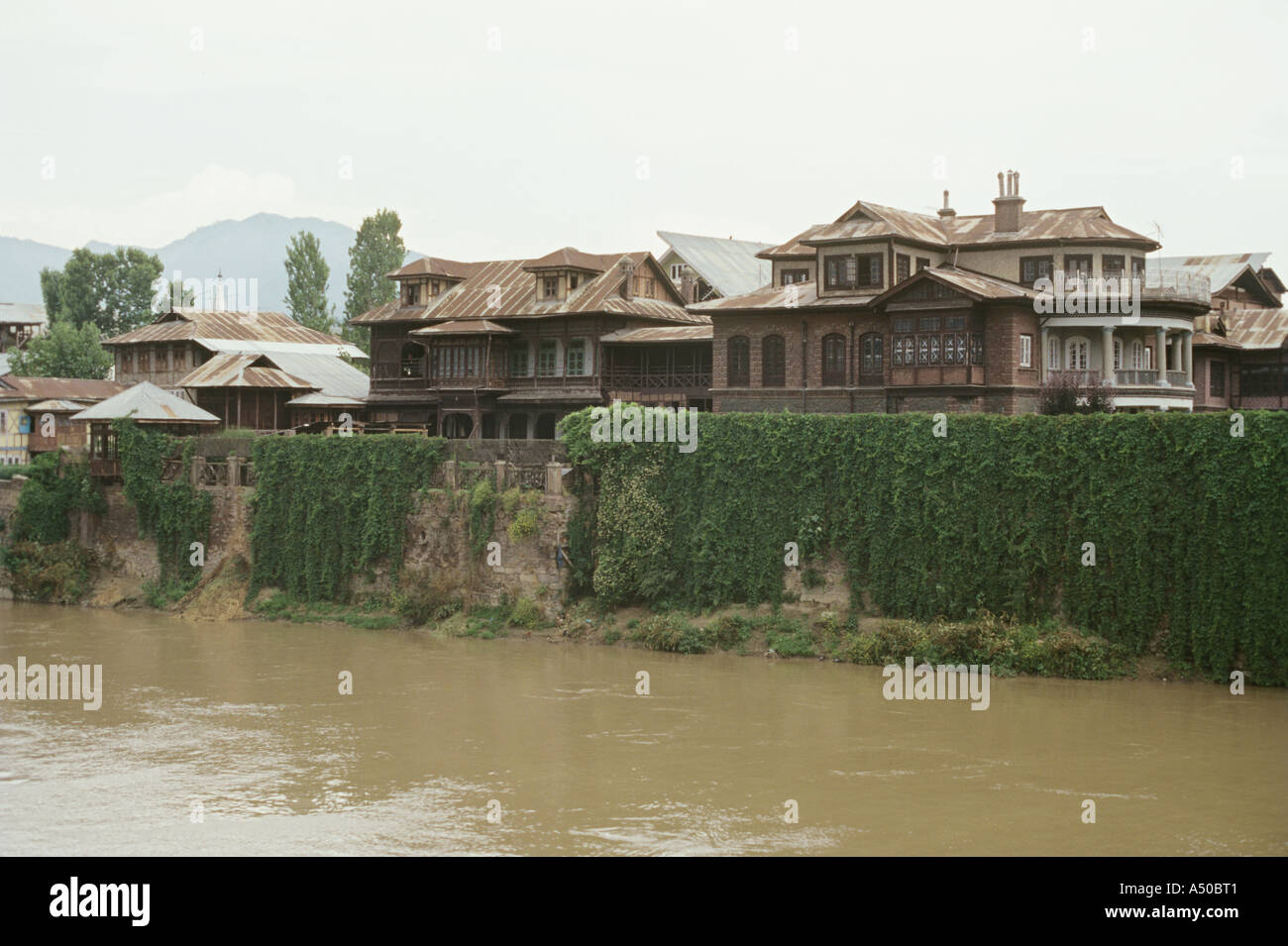 Jhelum river in india hi-res stock photography and images - Alamy