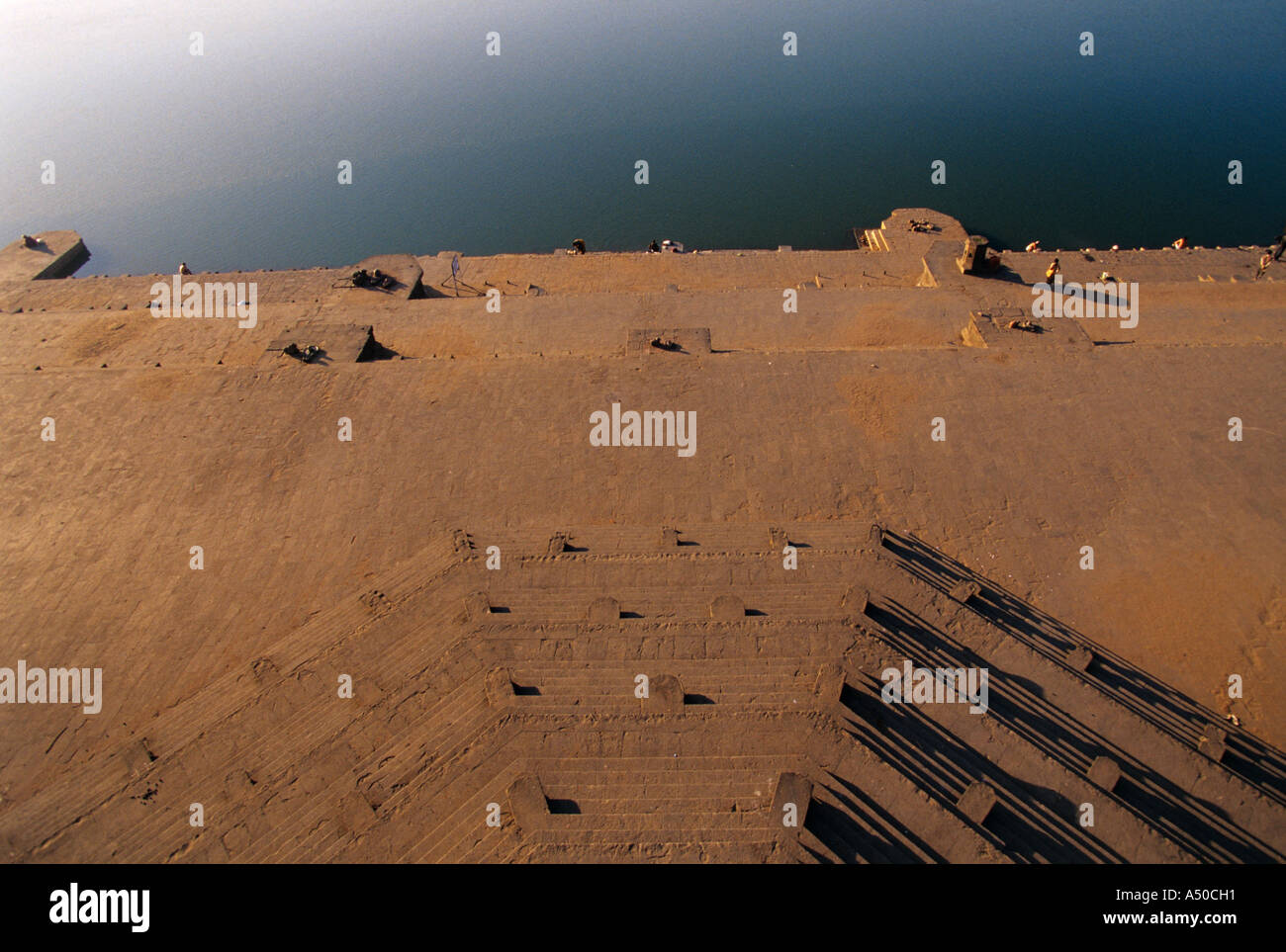 Narmada ghat hi-res stock photography and images - Alamy