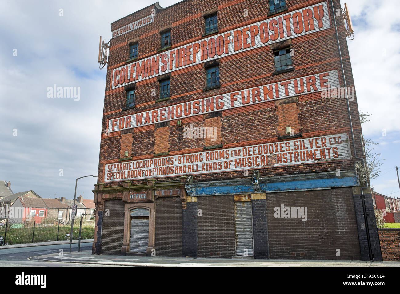 Derelict building in the Toxteth area of Liverpool Stock Photo - Alamy