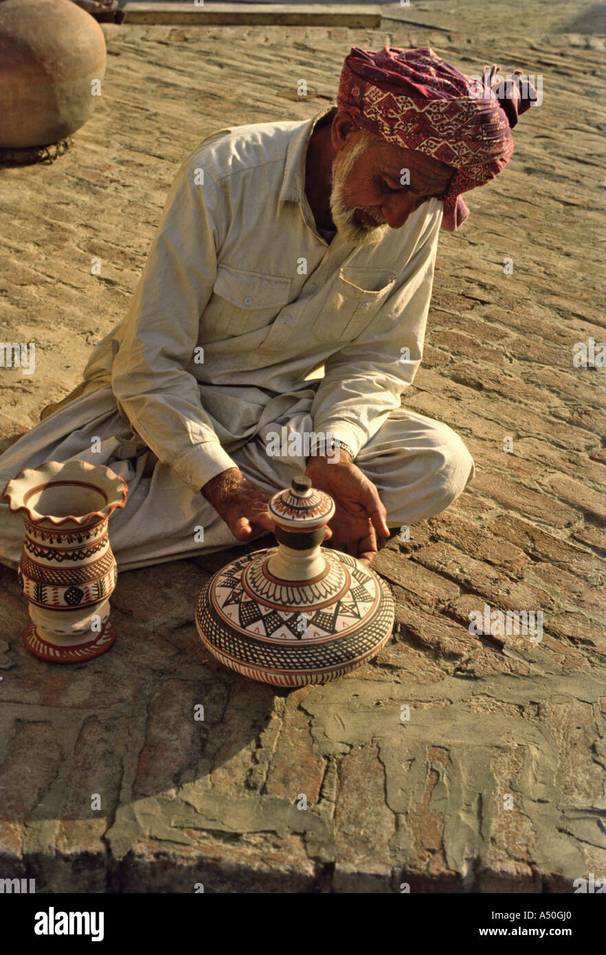 Kutch potter in Gujarat India Stock Photo - Alamy