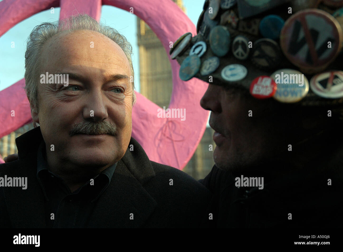 George galloway mp hi-res stock photography and images - Alamy