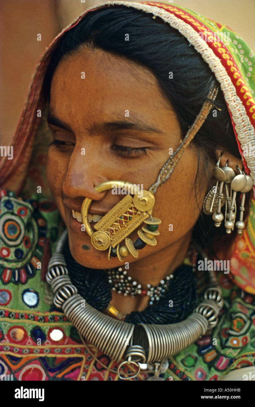 Rural women of Kutch in Gujarat India Stock Photo - Alamy