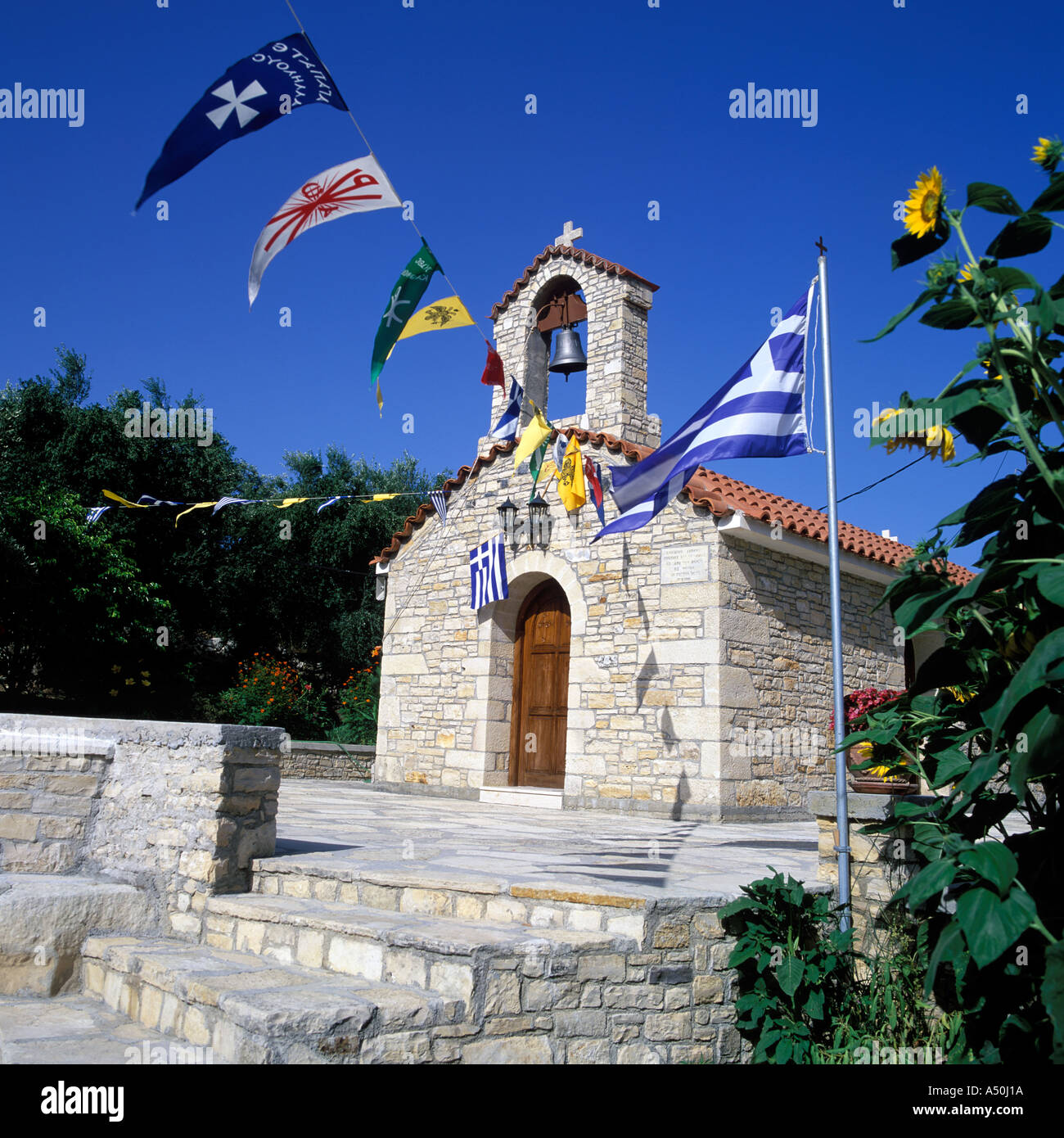 MOUNTAIN CHURCH CRETE GREECE VILLAGE KRETA CRETAN GREEK RELIGION Stock ...