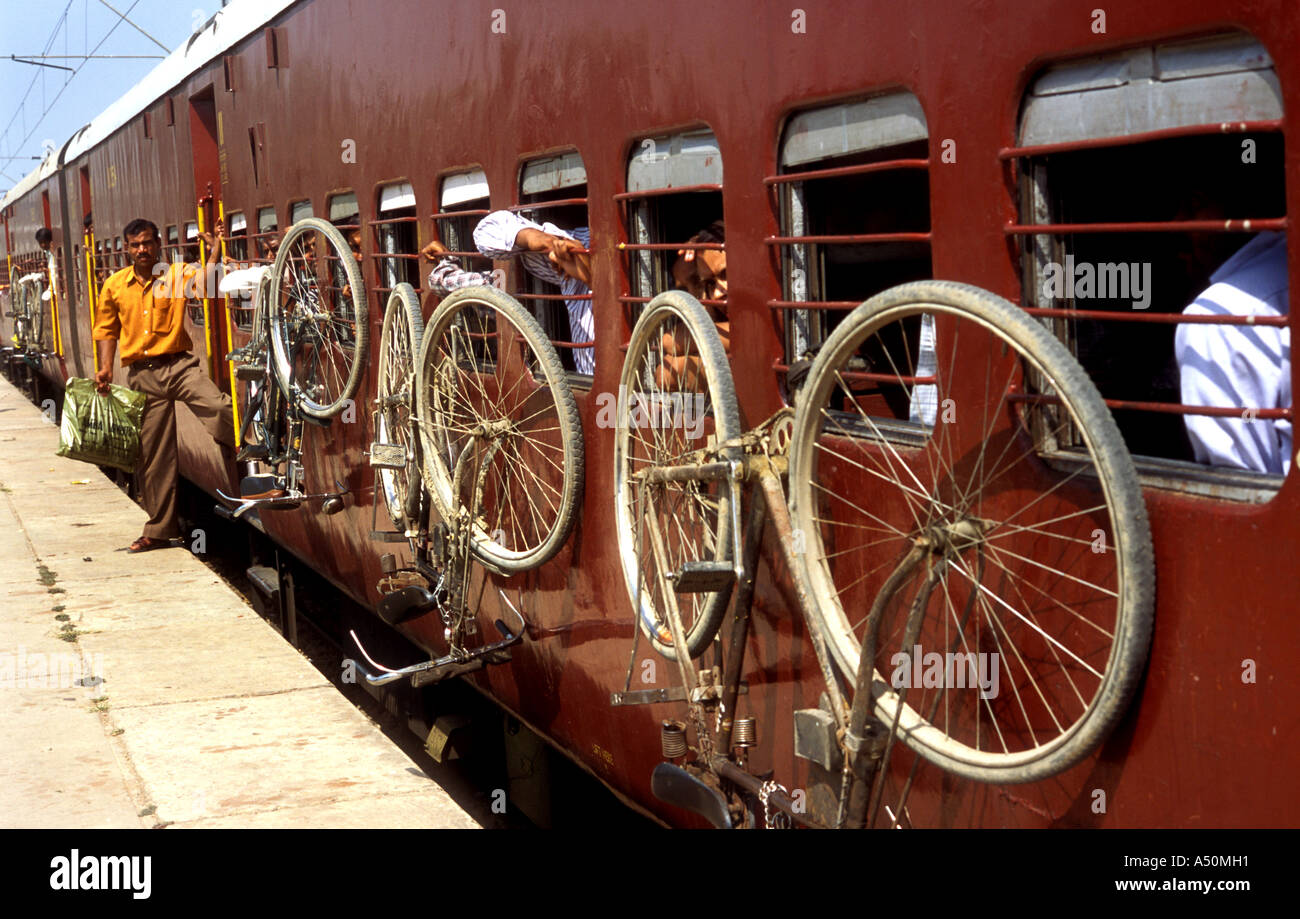 Coach for cycles hi-res stock photography and images - Alamy