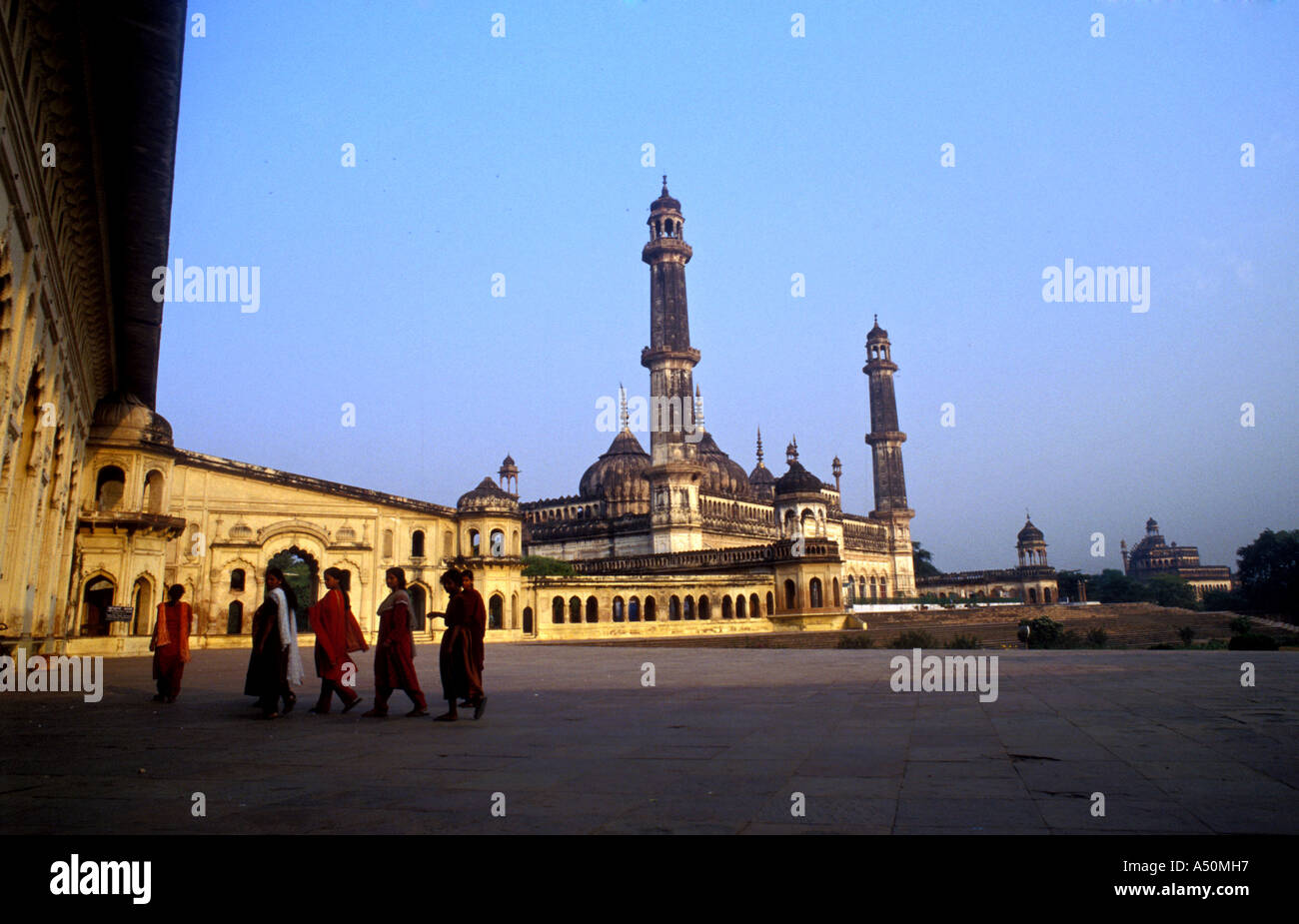Bada imambara hi-res stock photography and images - Alamy