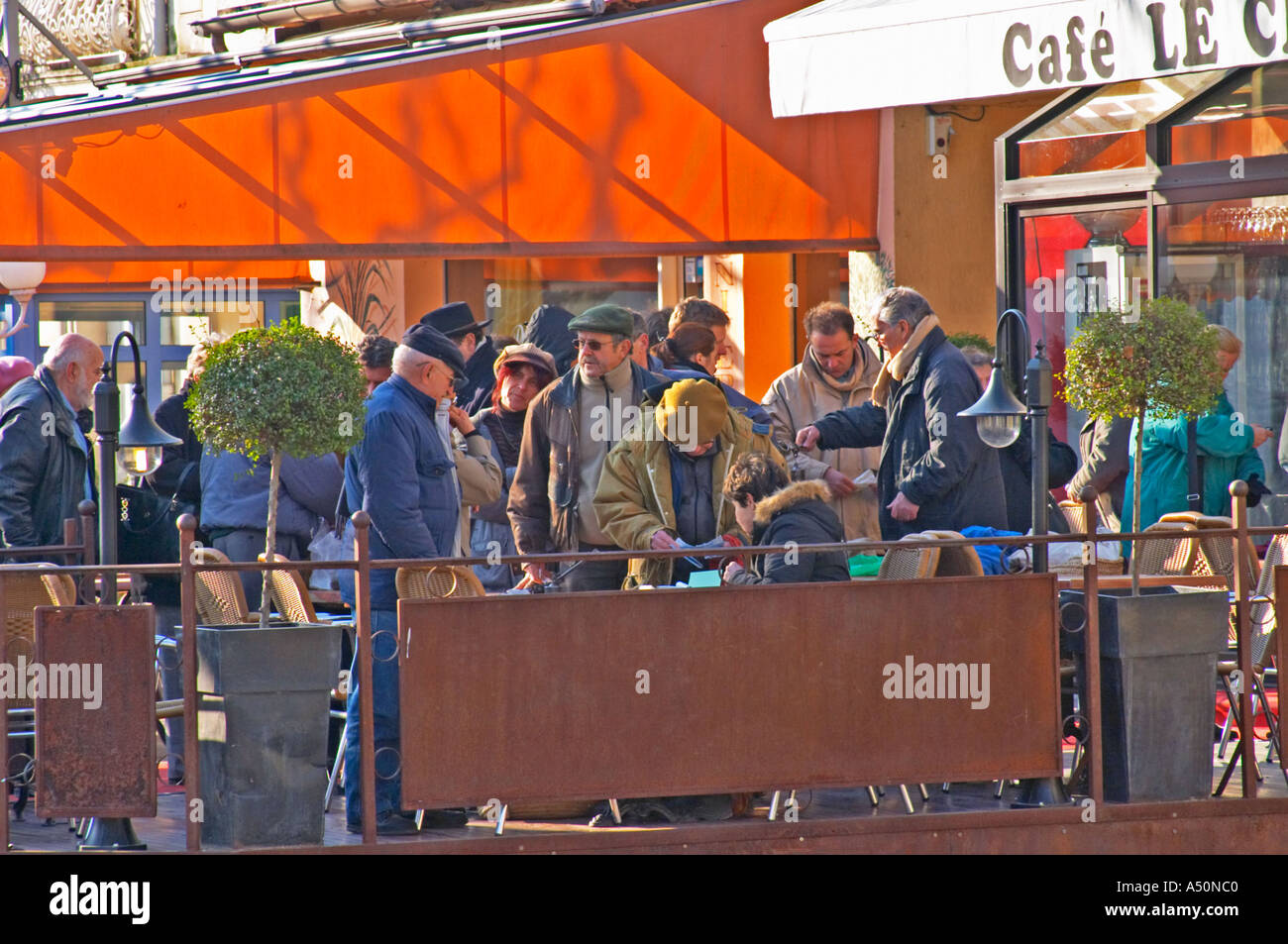 Truffles provence market hi-res stock photography and images - Alamy