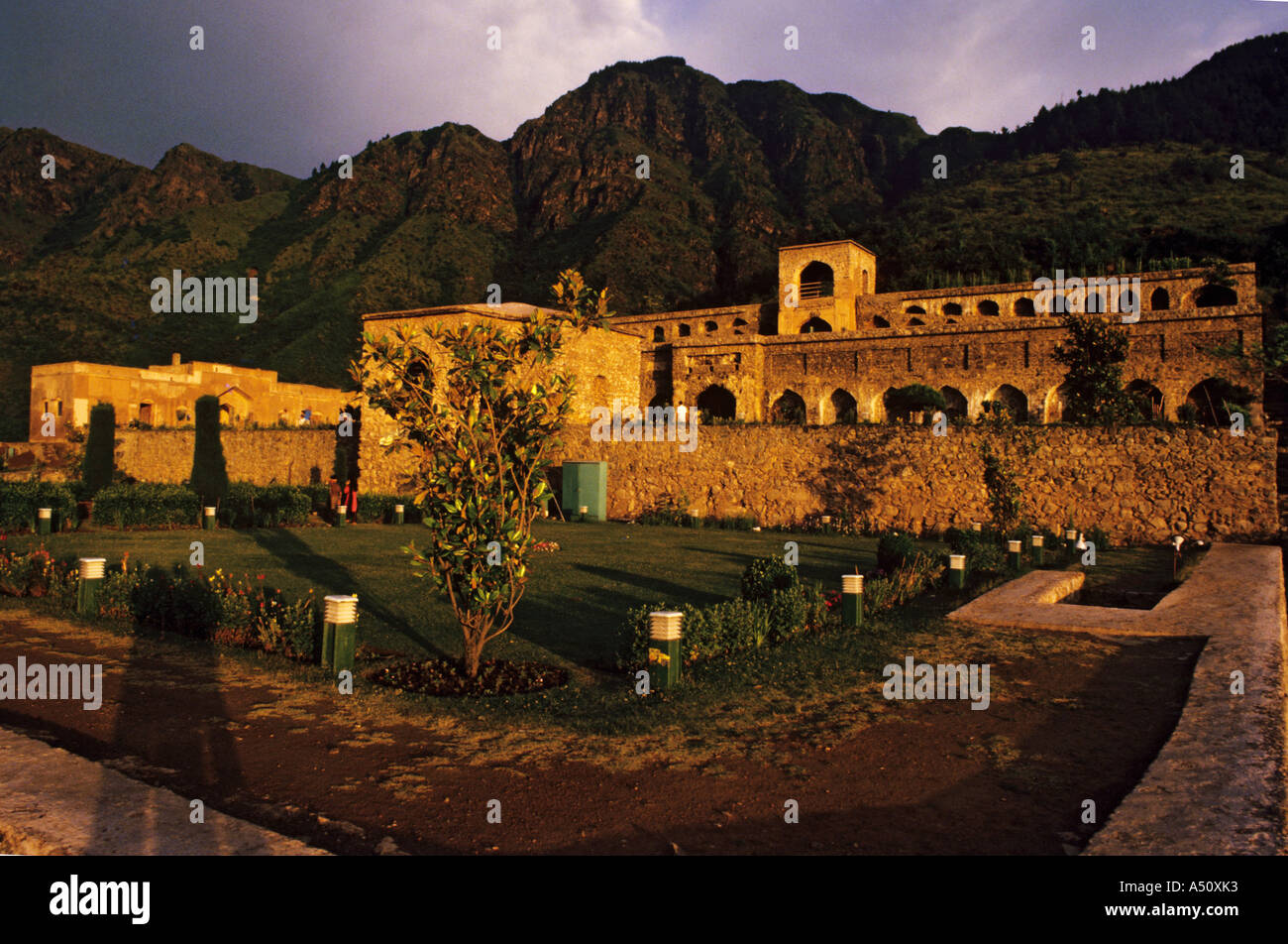 Mugal garden and Pari Mahal Stock Photo - Alamy