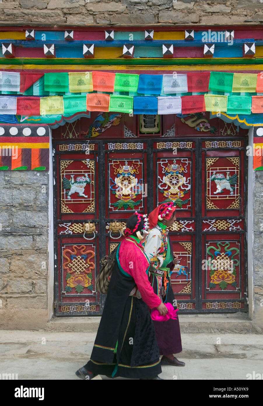Tibetan women at Tagong Monastery Sichuan China Stock Photo - Alamy
