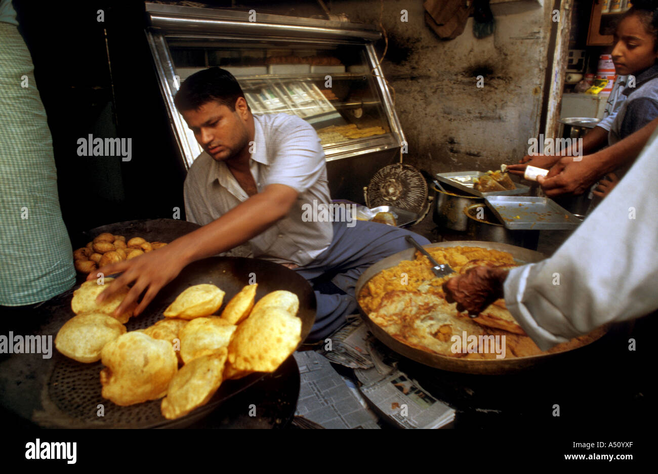 Bhatura hi-res stock photography and images - Alamy