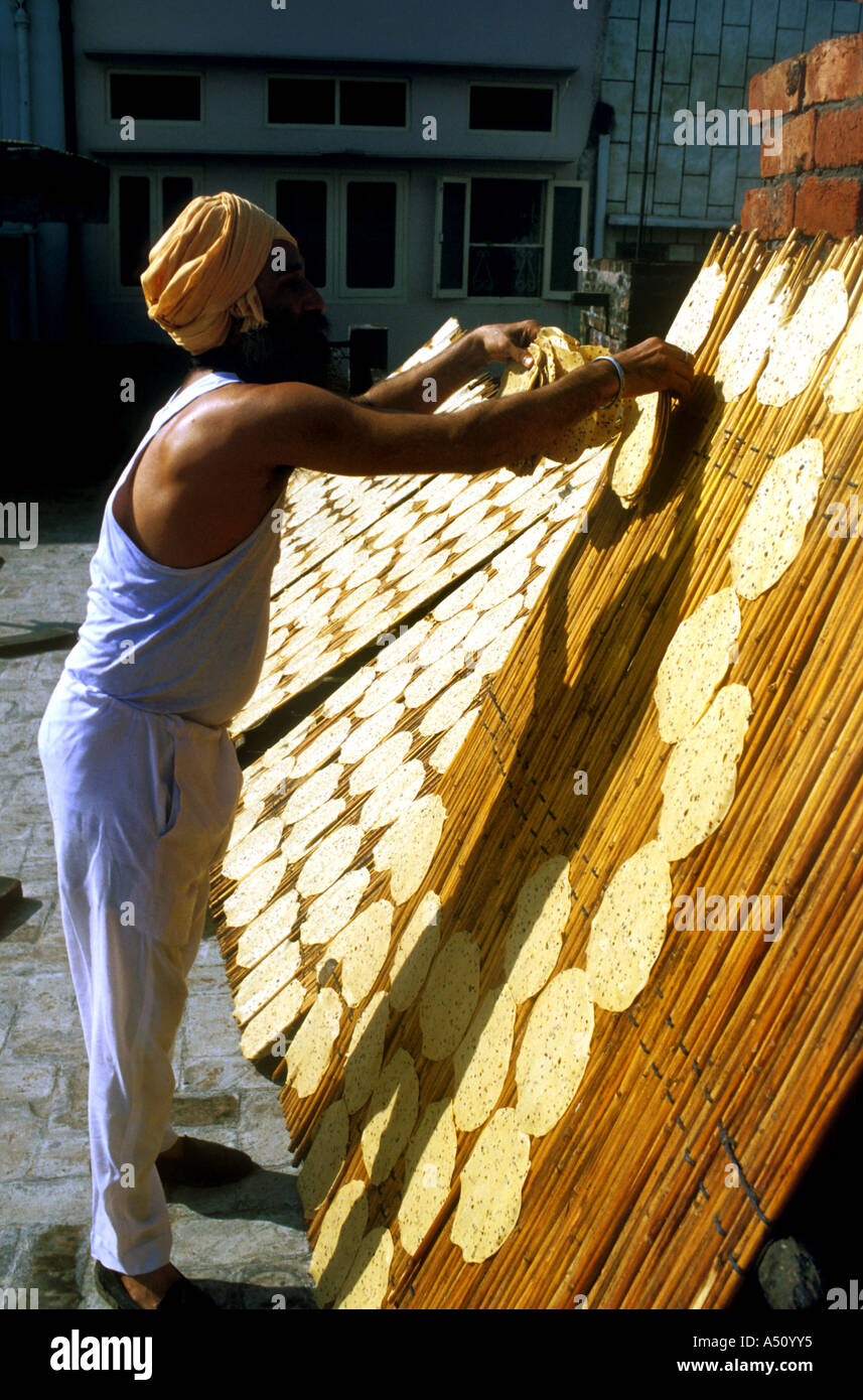 Pappad hi-res stock photography and images - Alamy