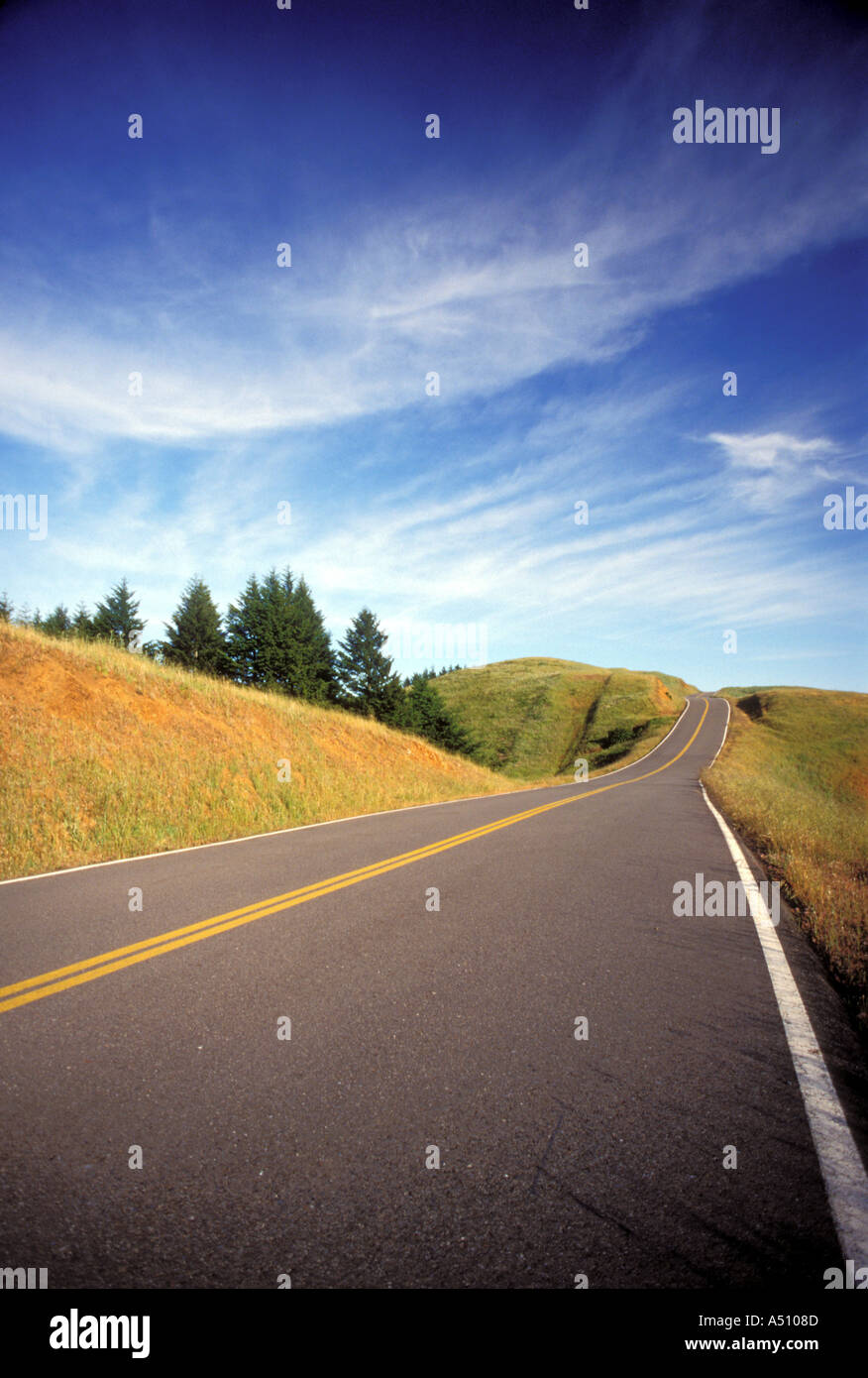 Straight road lane street hi-res stock photography and images - Alamy