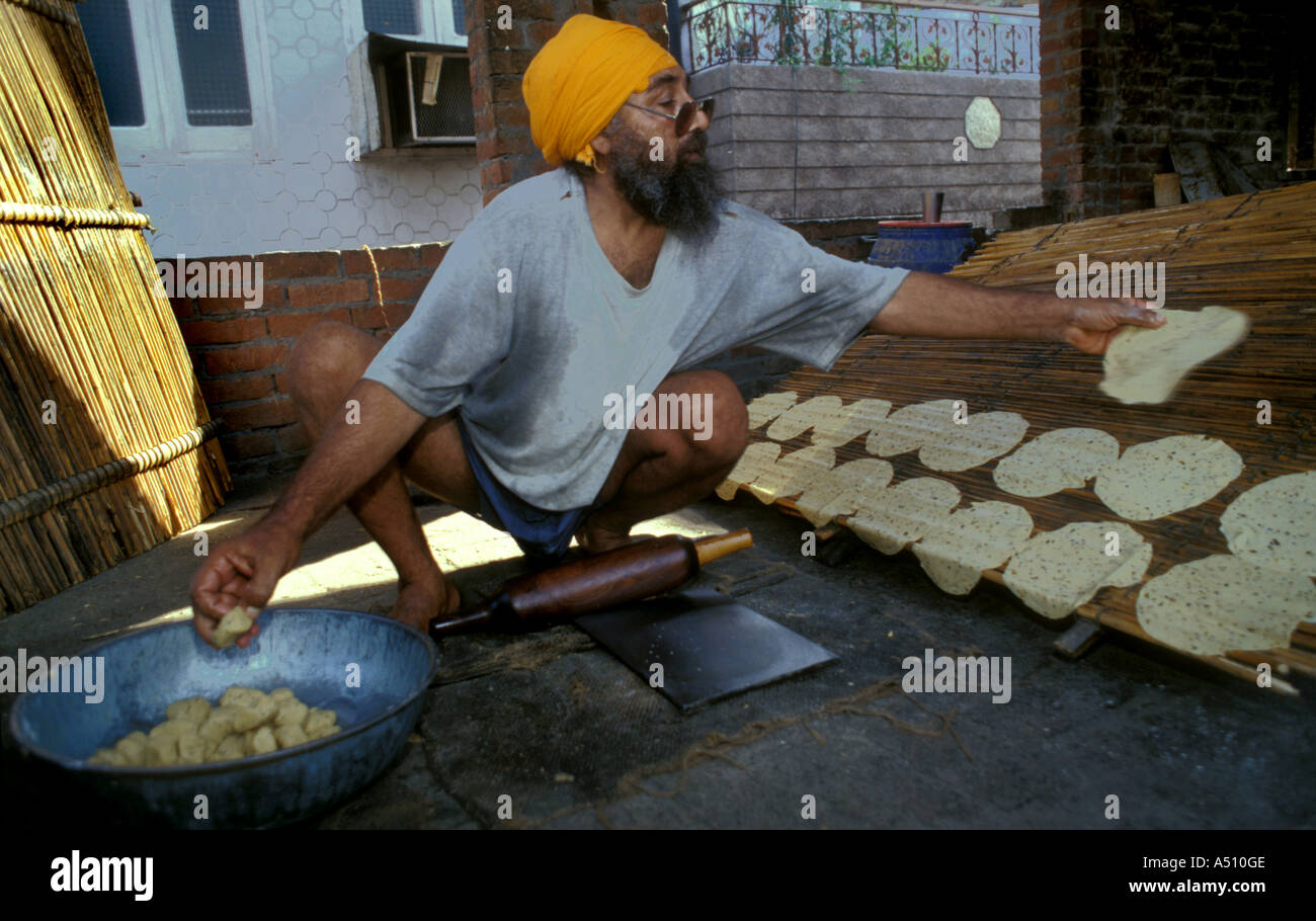Pappad hi-res stock photography and images - Alamy