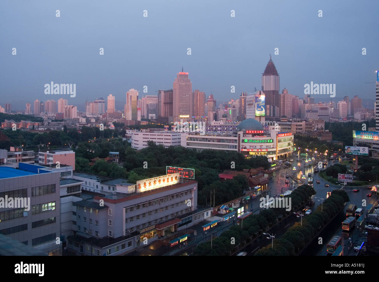 Skyline urumqi china hi-res stock photography and images - Alamy