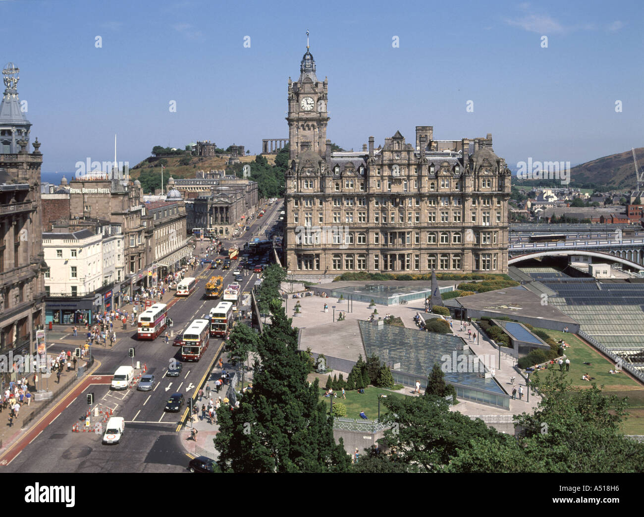 Waterloo place edinburgh hi-res stock photography and images - Alamy