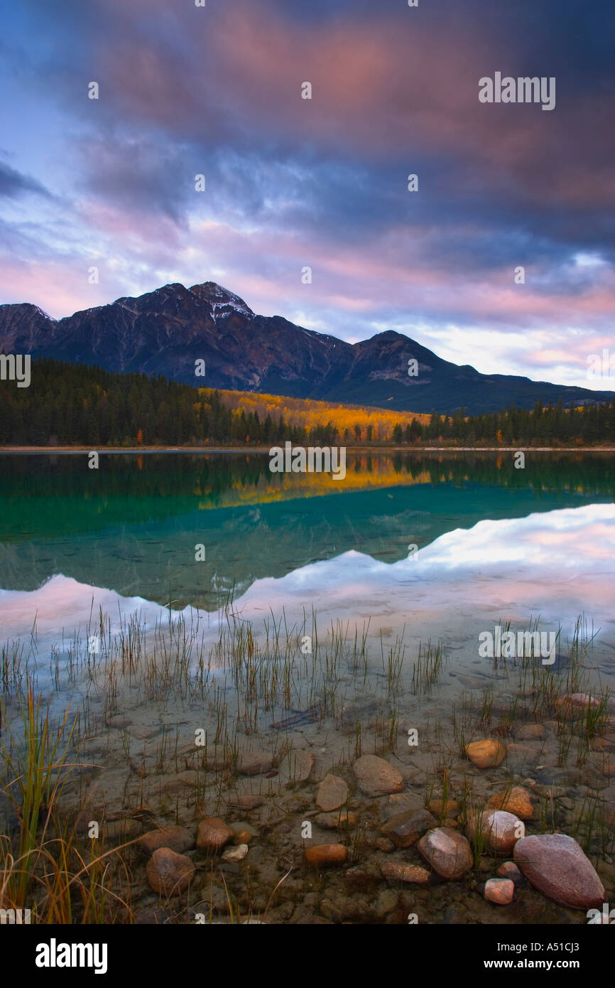 Scenic mountain lake, Pyramid Mountains, Jasper National Park, Jasper ...