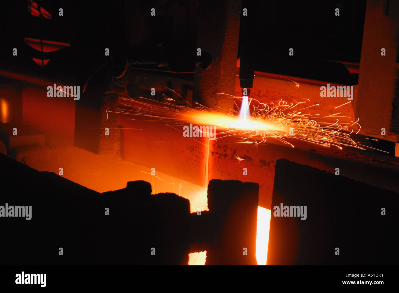 Steel beam Stock Photo - Alamy
