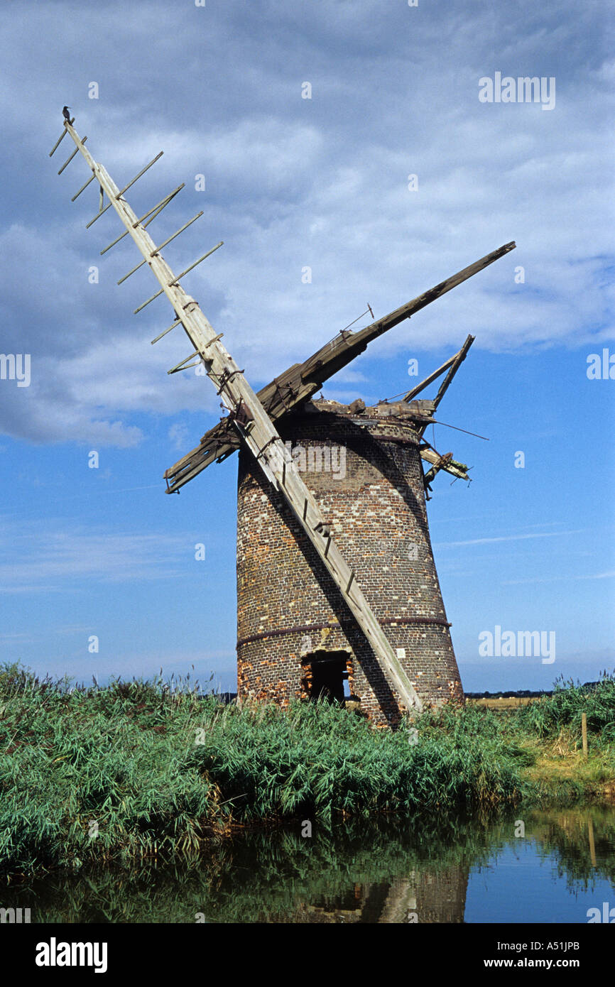 Brograve Drainage Mill Nr Horsey Norfolk Stock Photo - Alamy