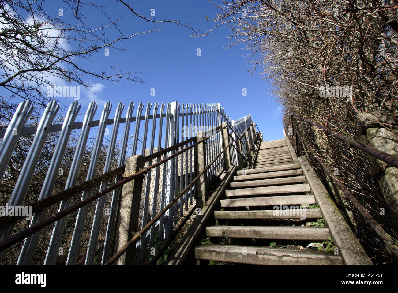 Footbridge over the main railway line in Swindon Wiltshire Stock Photo ...