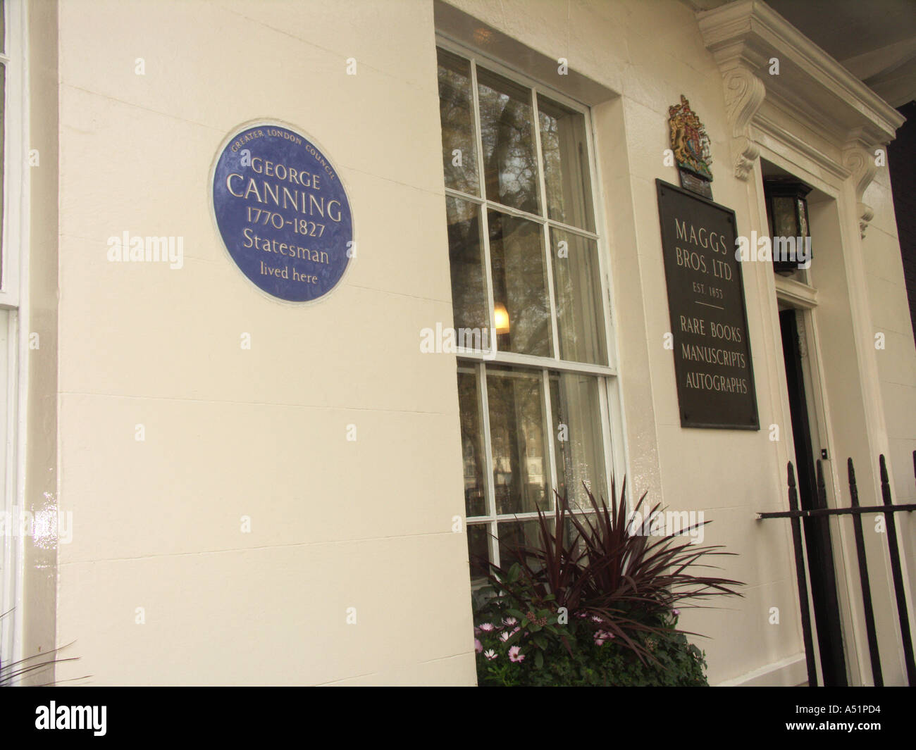London Berkeley Square No 50 Berkeley Square Stock Photo - Alamy
