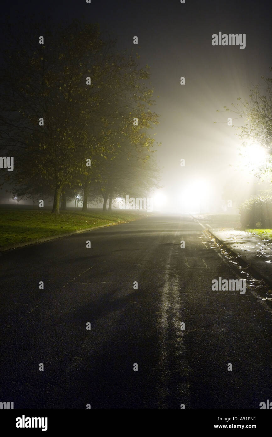 Rural english village street at night hi-res stock photography and ...