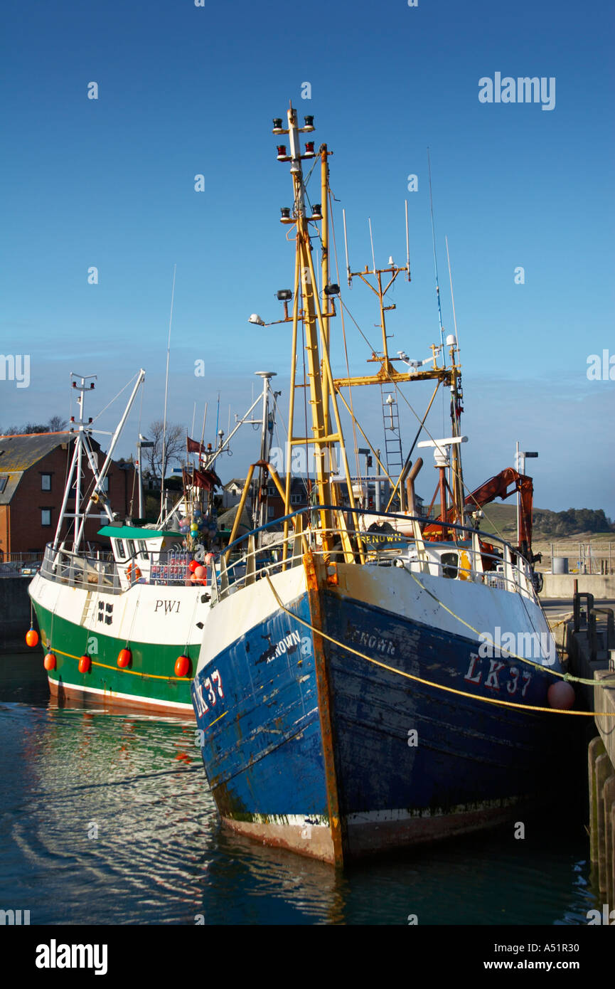 Fishing boats at Padstow late afternoon Cornwall Stock Photo - Alamy