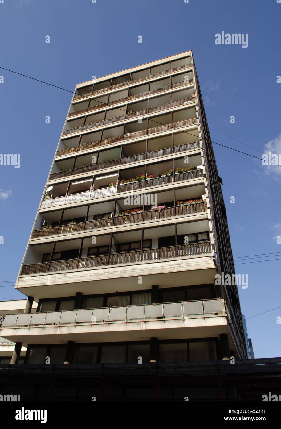 Zagreb, block of flats Stock Photo - Alamy