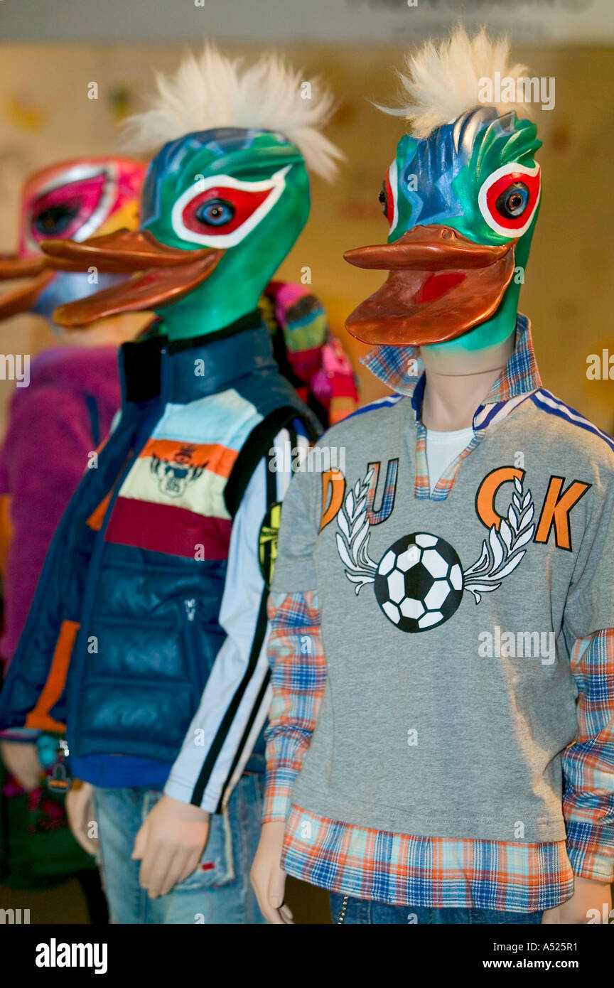 Model ducks hi-res stock photography and images - Alamy