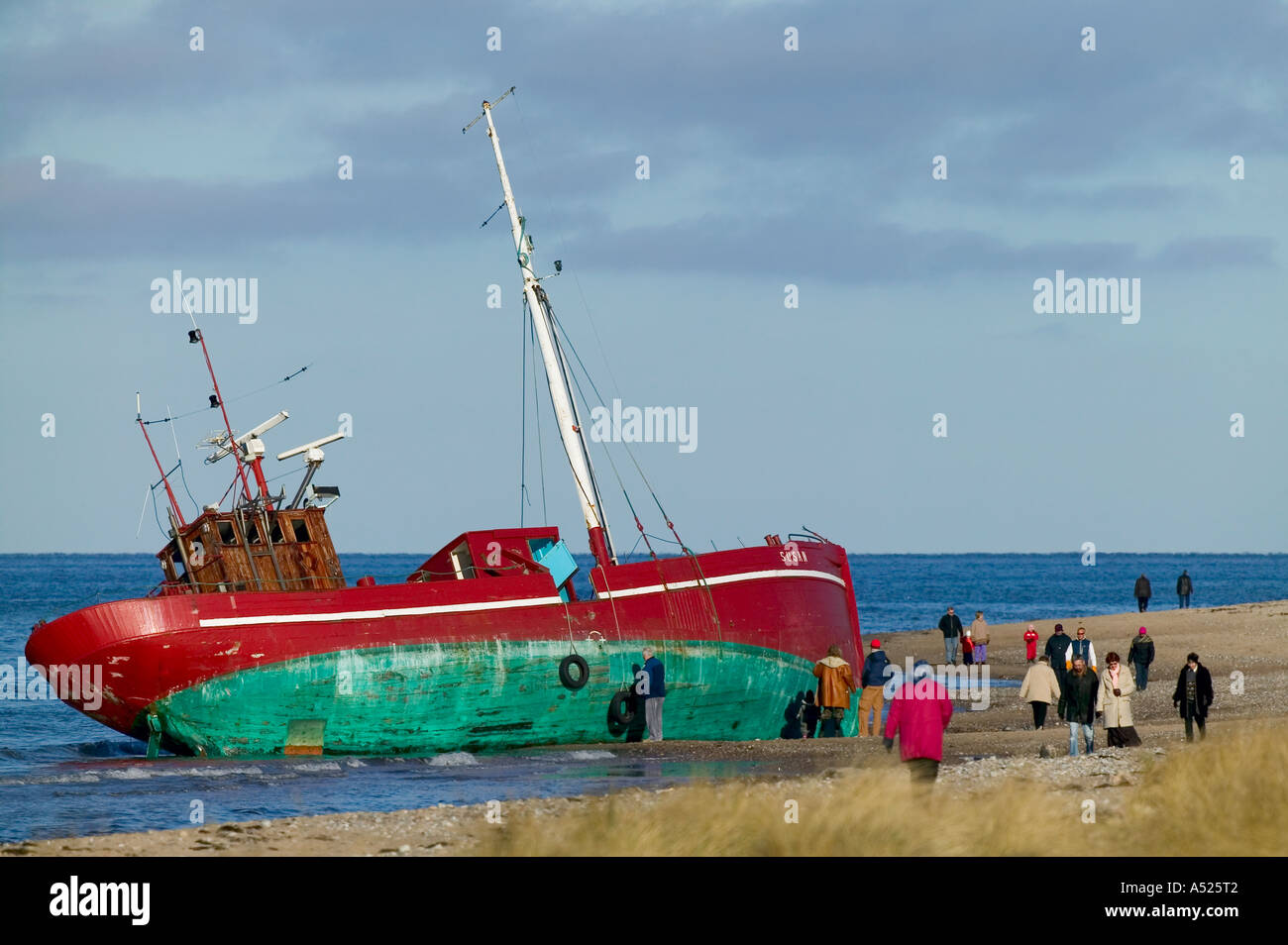 Ship navigation failure hi-res stock photography and images - Alamy