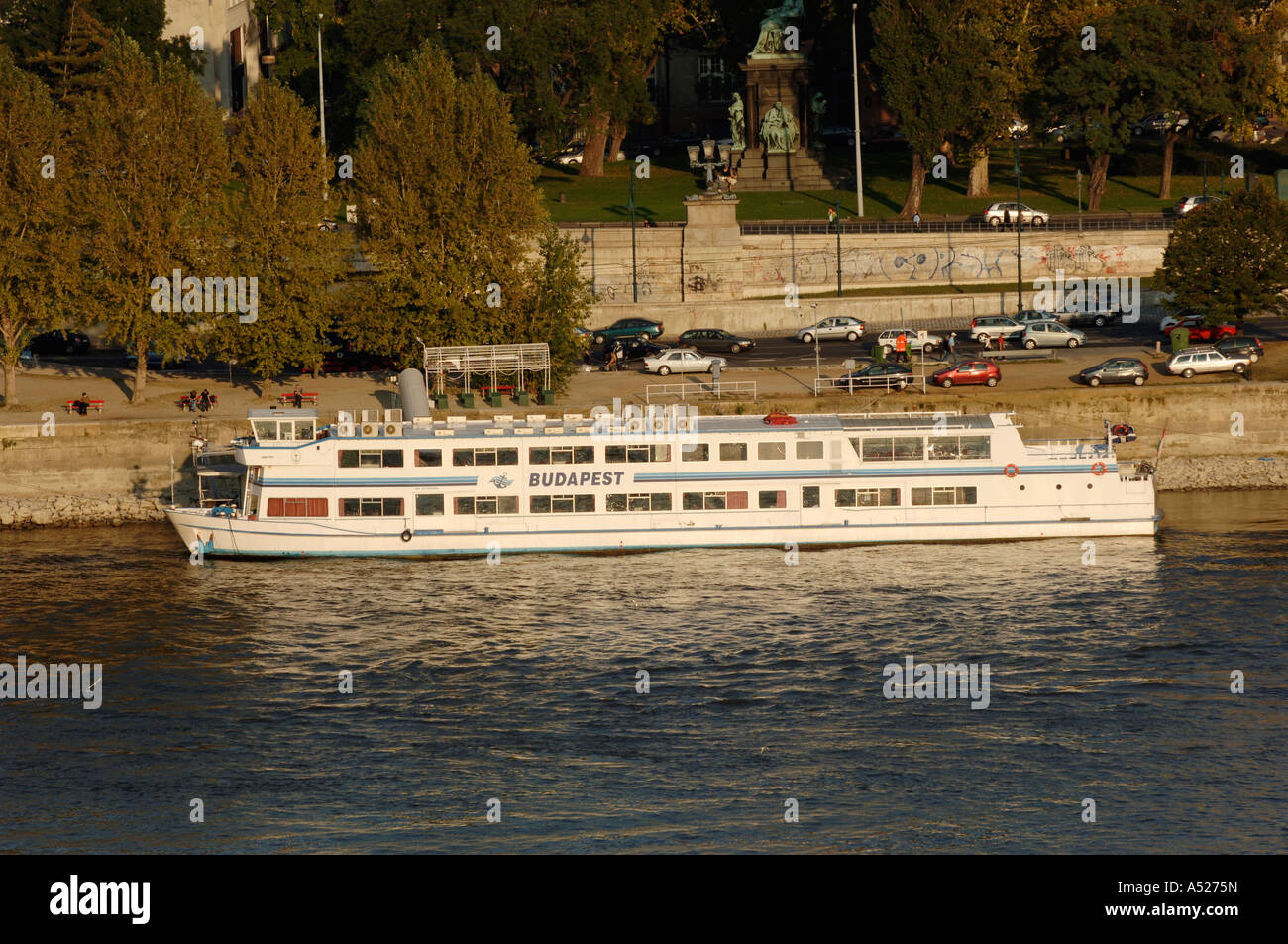 Budapest, Danube, ship Budapest Stock Photo - Alamy