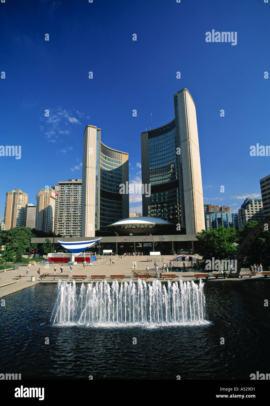 City hall toronto hi-res stock photography and images - Alamy