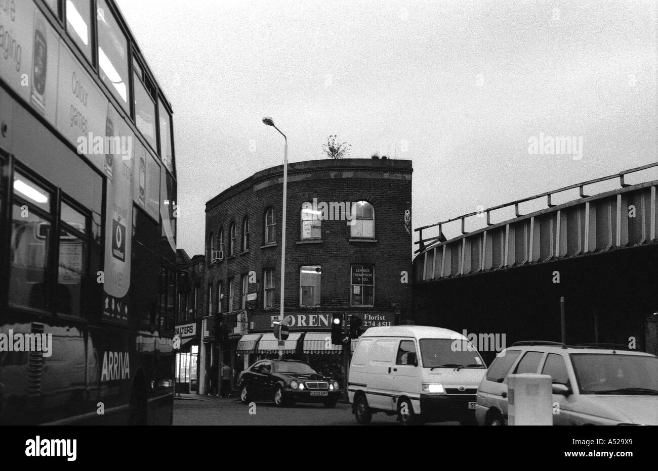 Suburban buses hi-res stock photography and images - Alamy