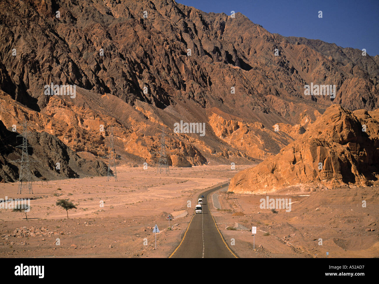 Egypt Road High Resolution Stock Photography and Images - Alamy