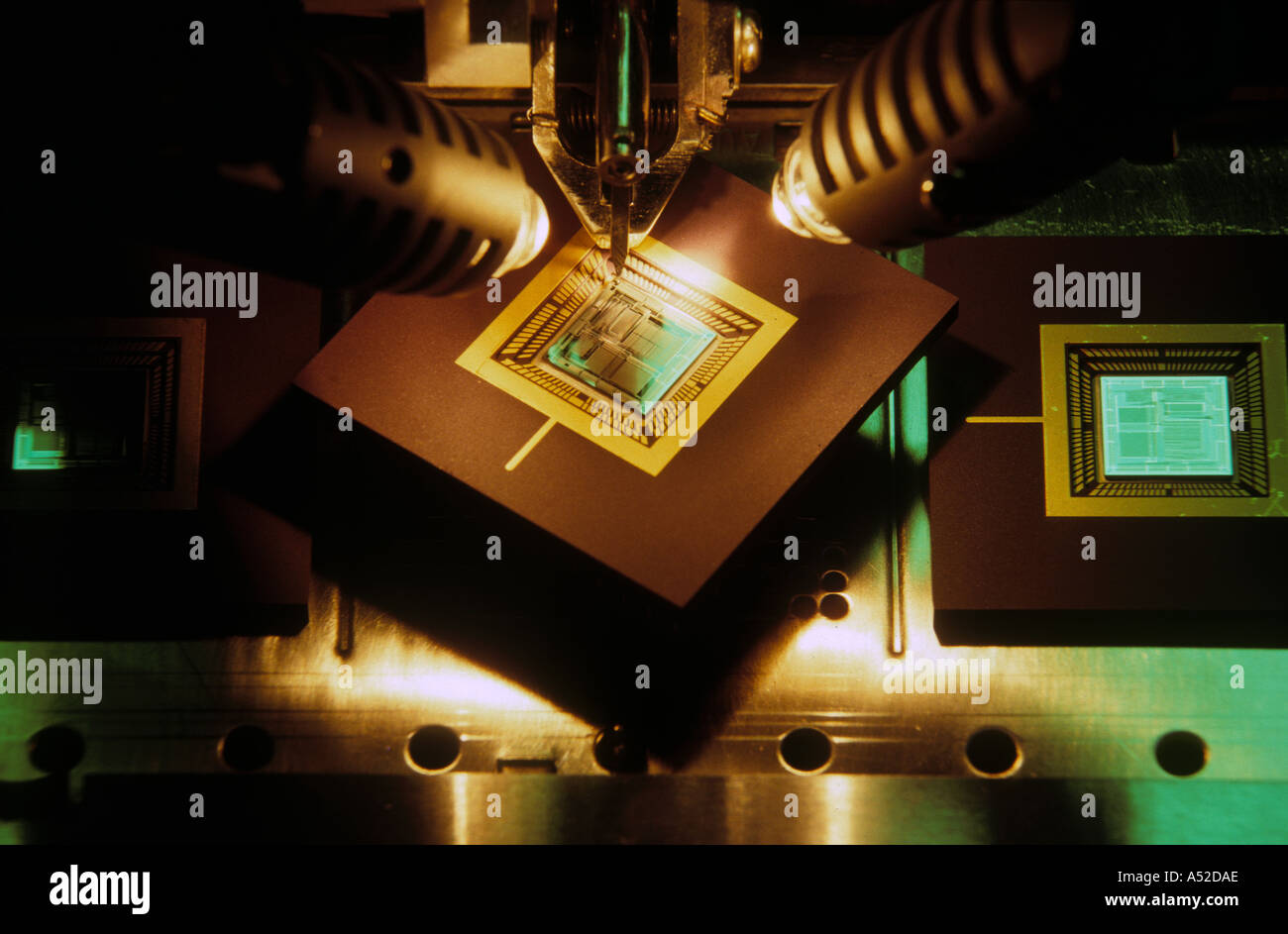 gold wire bonding on microprocessor Stock Photo - Alamy