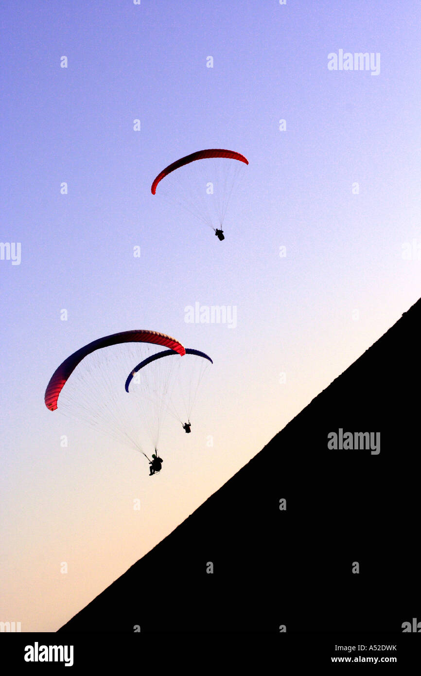 Parachutes hi-res stock photography and images - Alamy