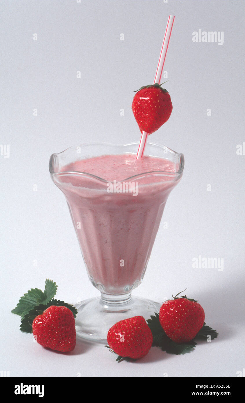 Strawberry flavour milkshake hi-res stock photography and images - Alamy