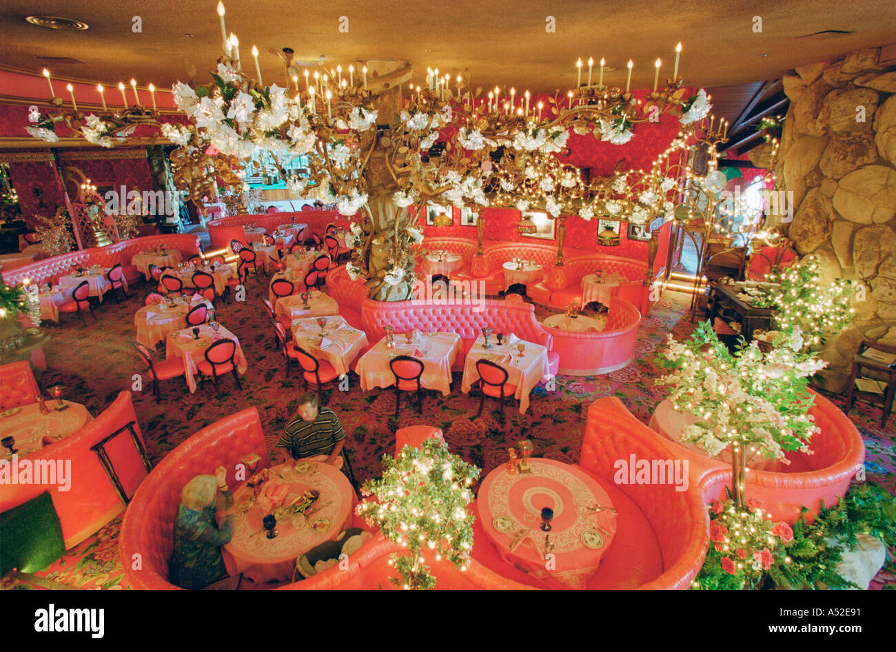 Madonna inn hi-res stock photography and images - Alamy