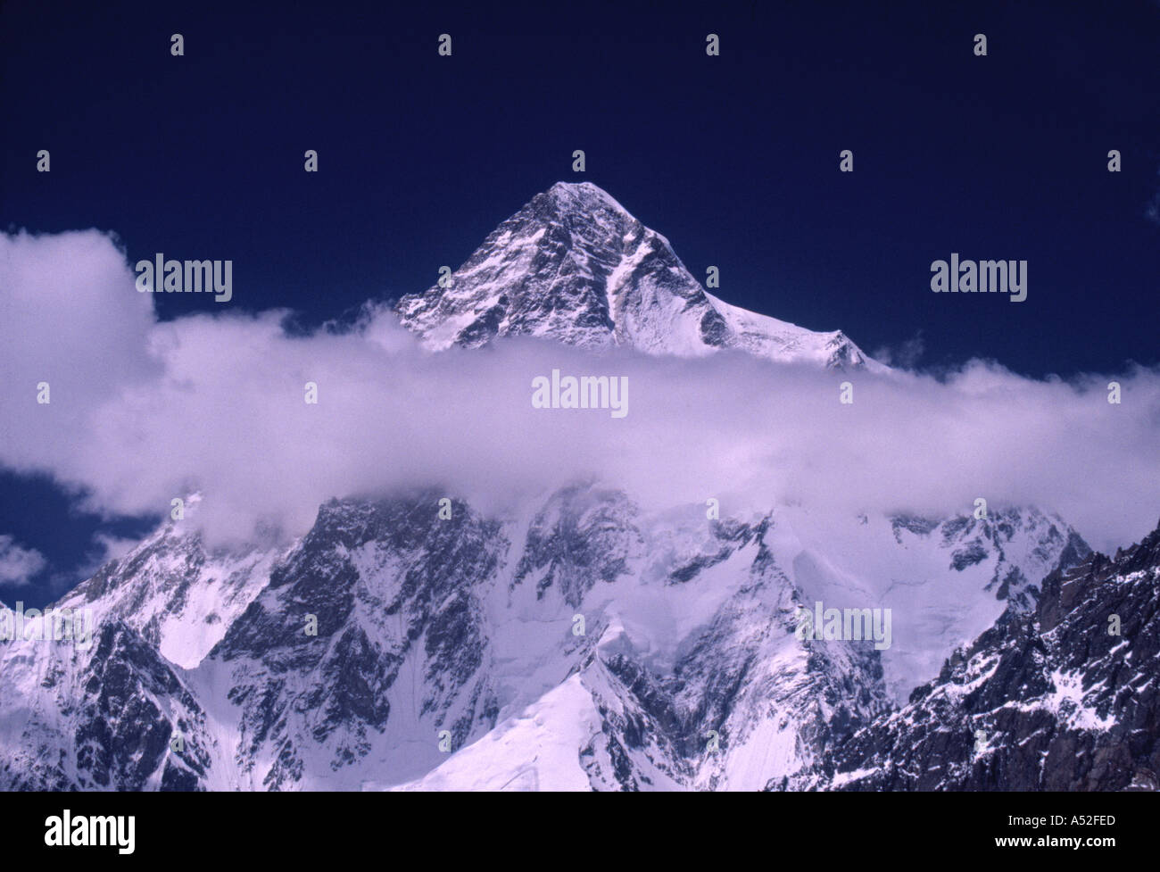 K2 himalayas pakistan hi-res stock photography and images - Alamy