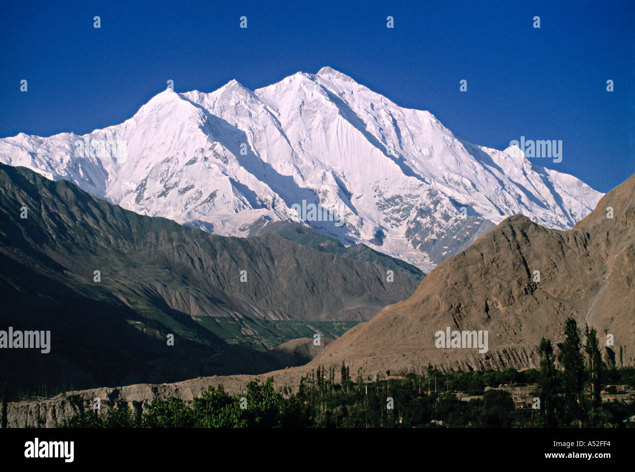 Rakaposhi, Hunza Valley, Pakistan Stock Photo - Alamy