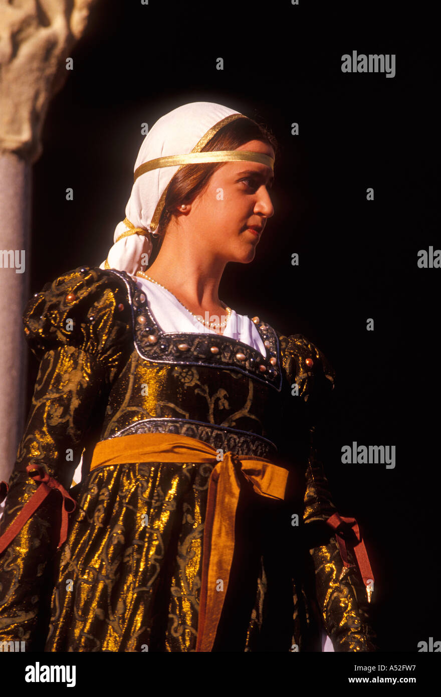 Spaniards, people, Spanish dance, dance, dancer, dancers, dancing ...