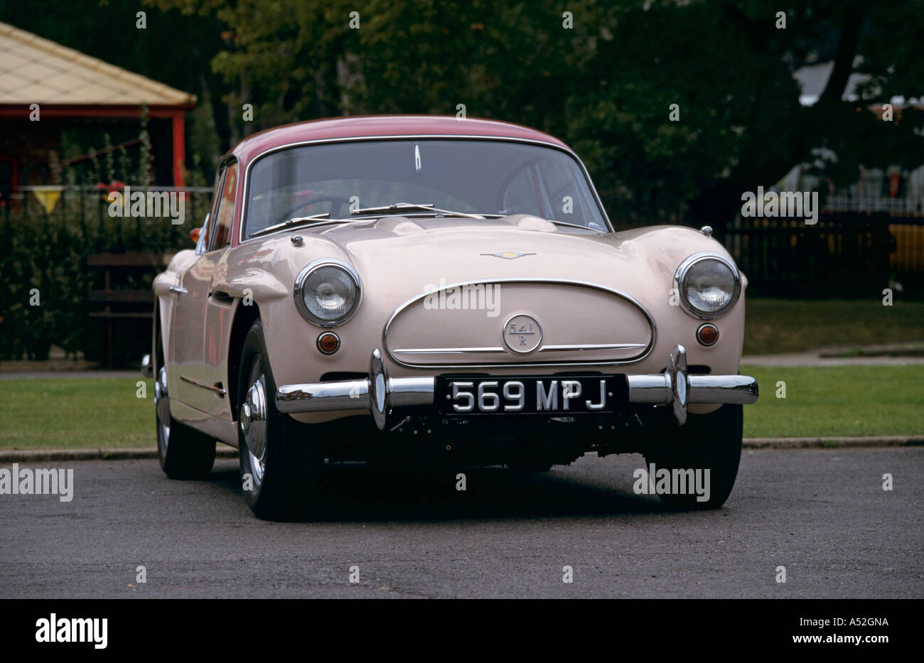 Jensen 541R. Built 1957 to 1960 Stock Photo - Alamy