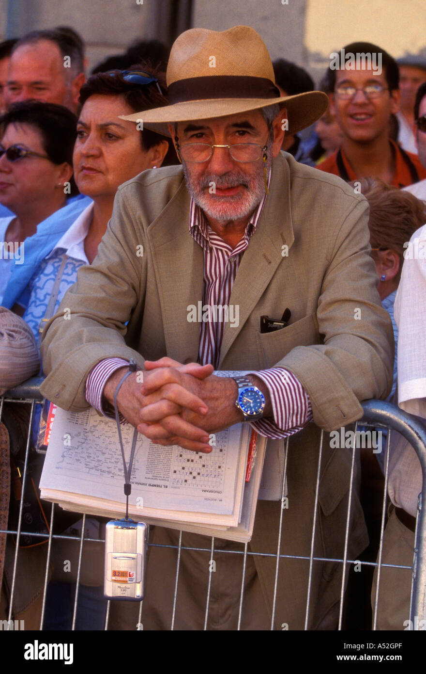 Hispanic grandfather spain hi-res stock photography and images - Alamy
