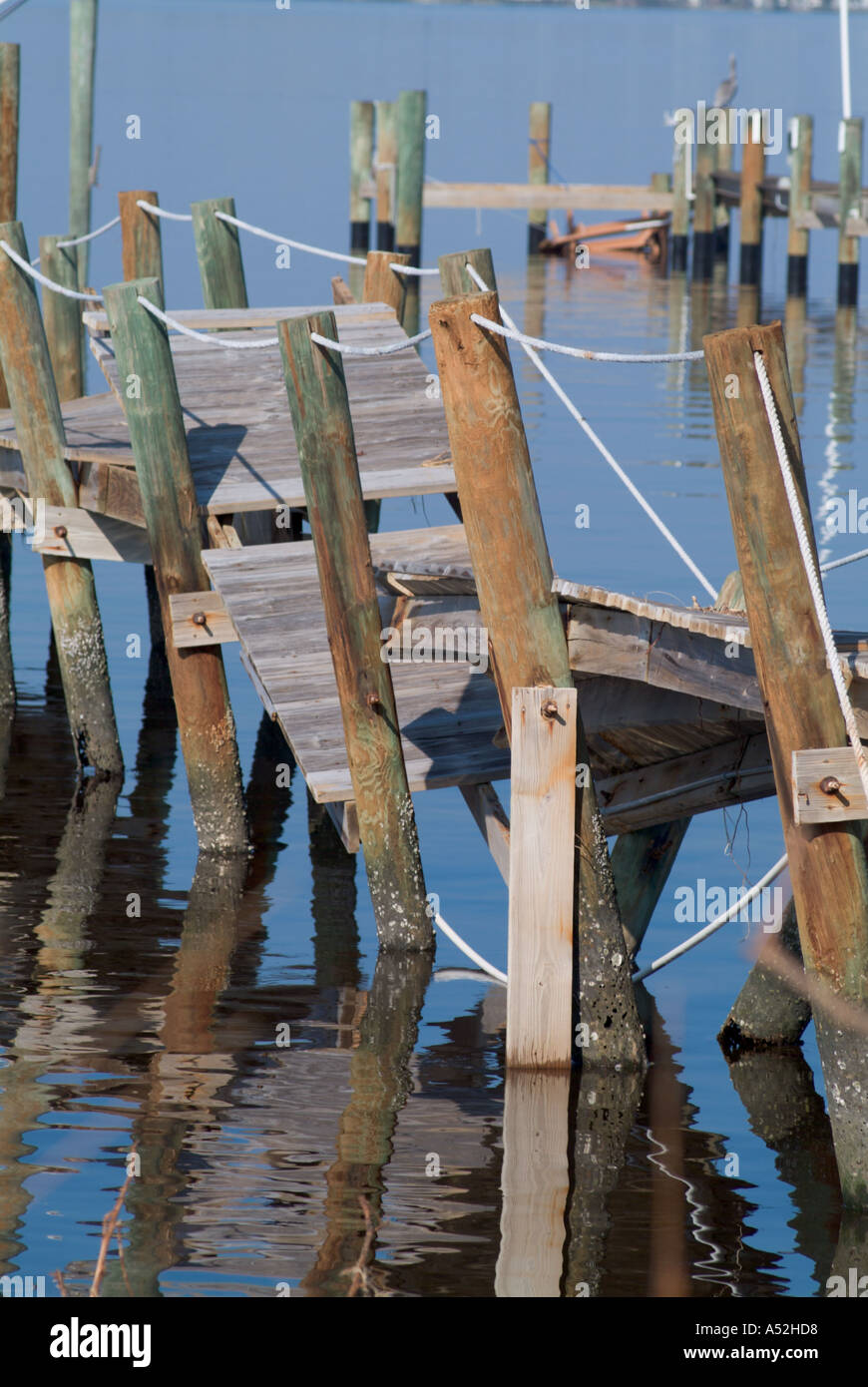 Hurricane Jeanne storm damage broken up docks along Intracoastal ...