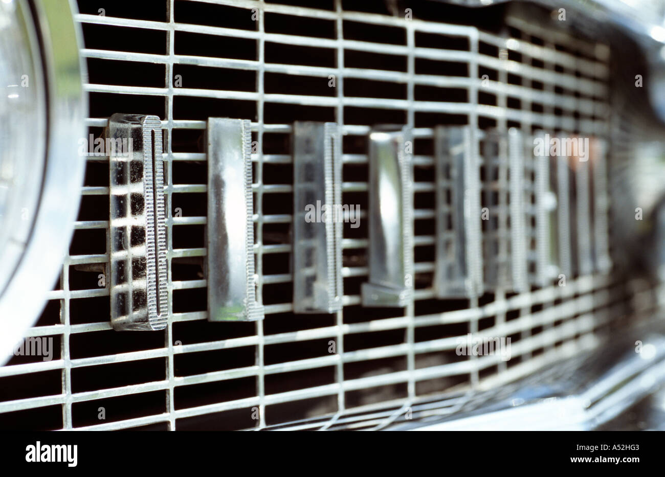 Oldsmobile 88 emblem hi-res stock photography and images - Alamy