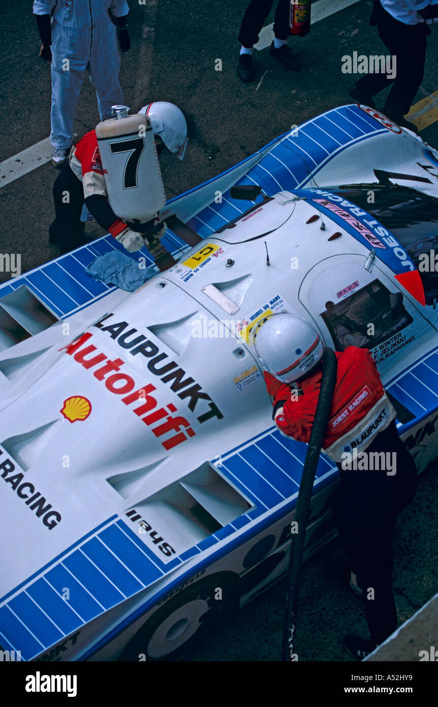 Porsche 962C. Team Joest Racing. Drivers Henri Pescarolo Jean-Louis ...