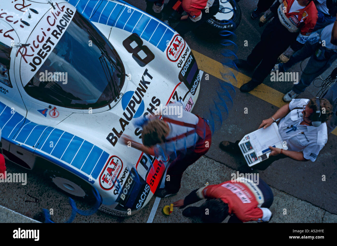 Porsche 962C. Team Joest Racing. Drivers Henri Pescarolo Jean-Louis ...