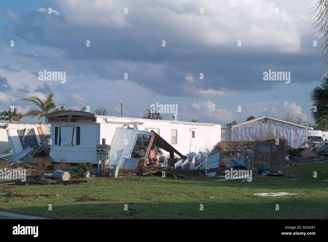 Hurricane Jeanne storm damage trailer park along Intracoastal Waterway ...