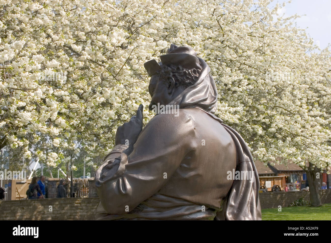 england the midlands warwickshire stratford on avon town centre statue ...